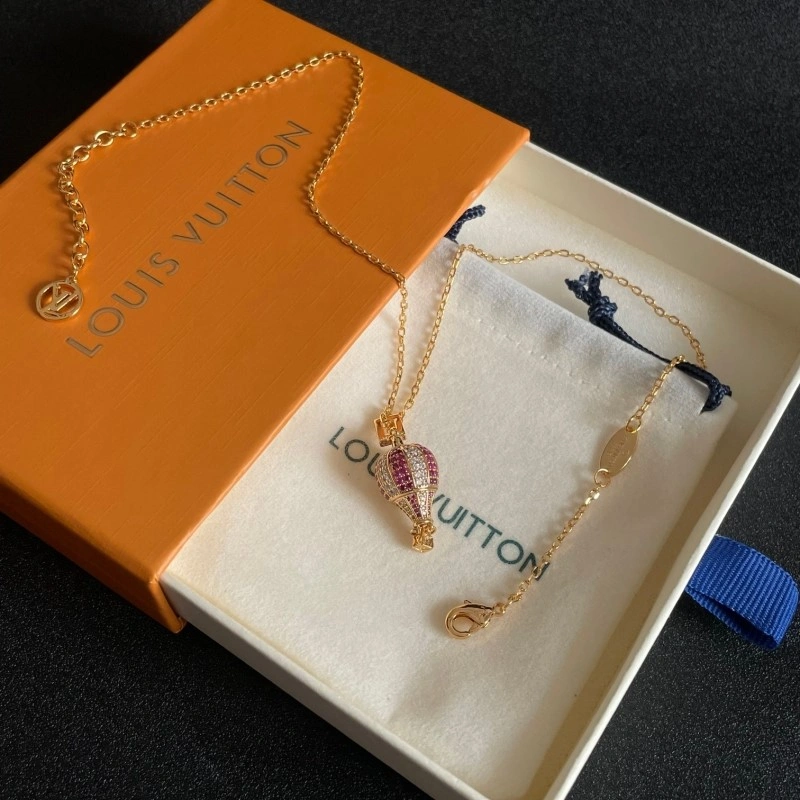 Cut-rate Louis Vuitton Necklaces