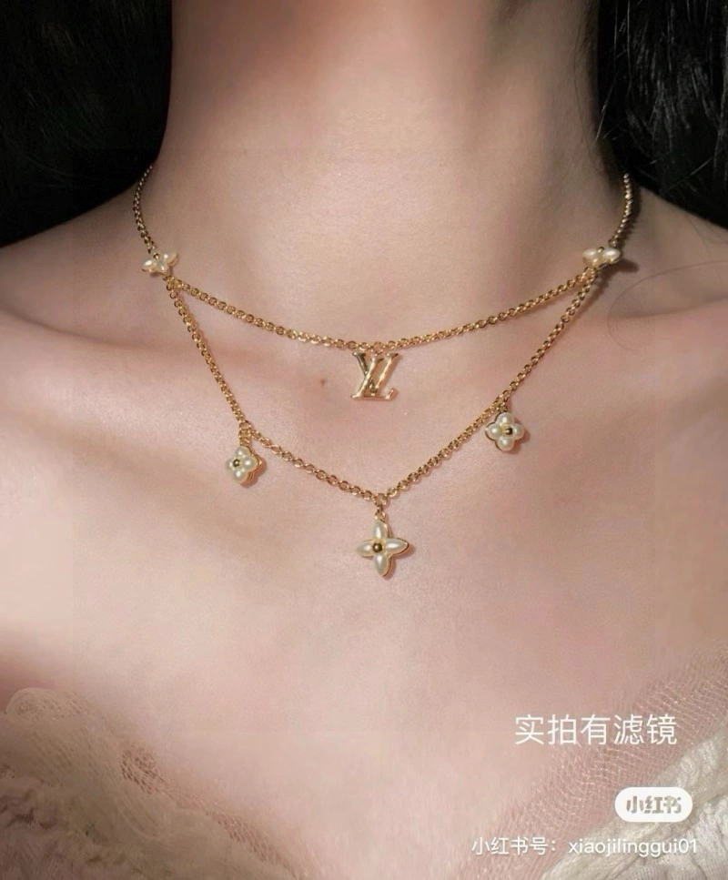 Cut-rate Louis Vuitton Necklaces