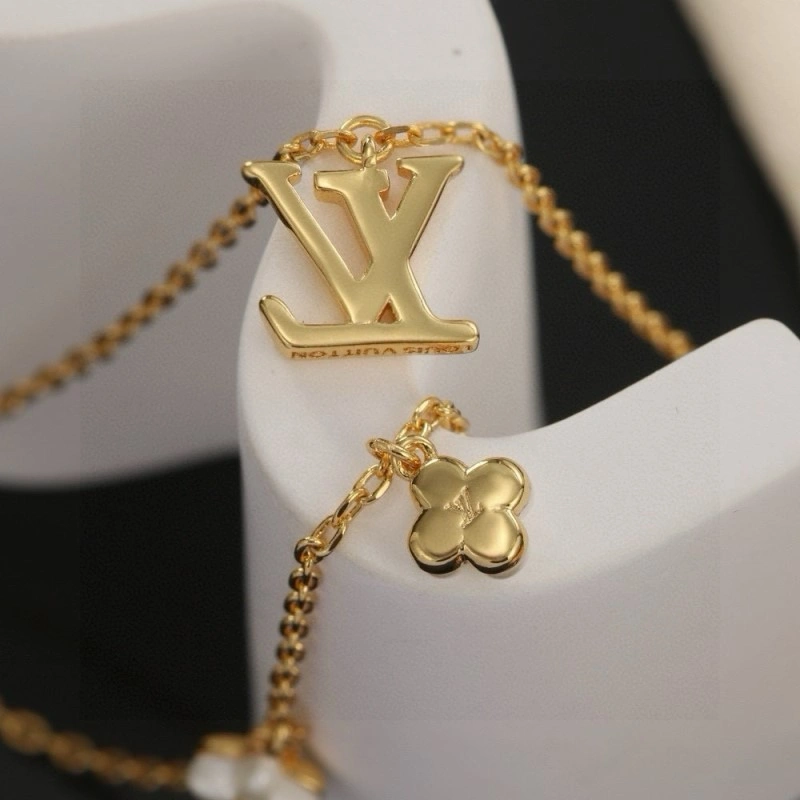 Cut-rate Louis Vuitton Necklaces
