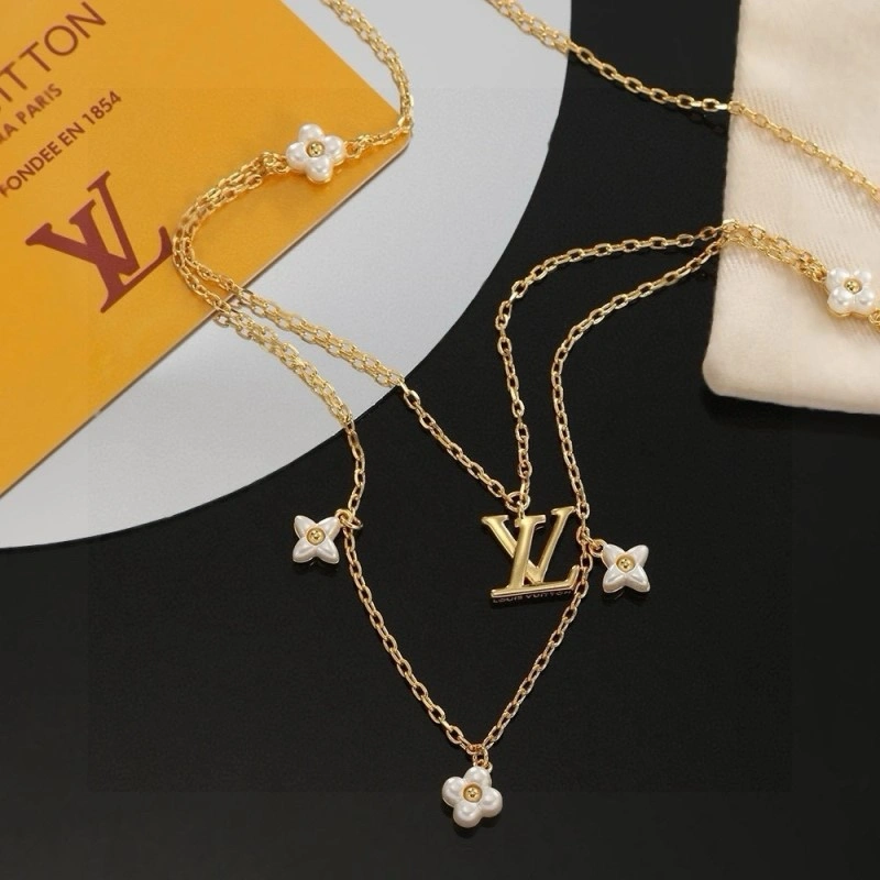 Cut-rate Louis Vuitton Necklaces