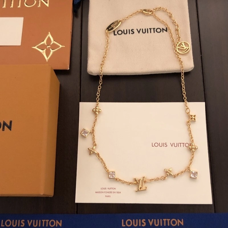High fidelity Louis Vuitton Necklaces