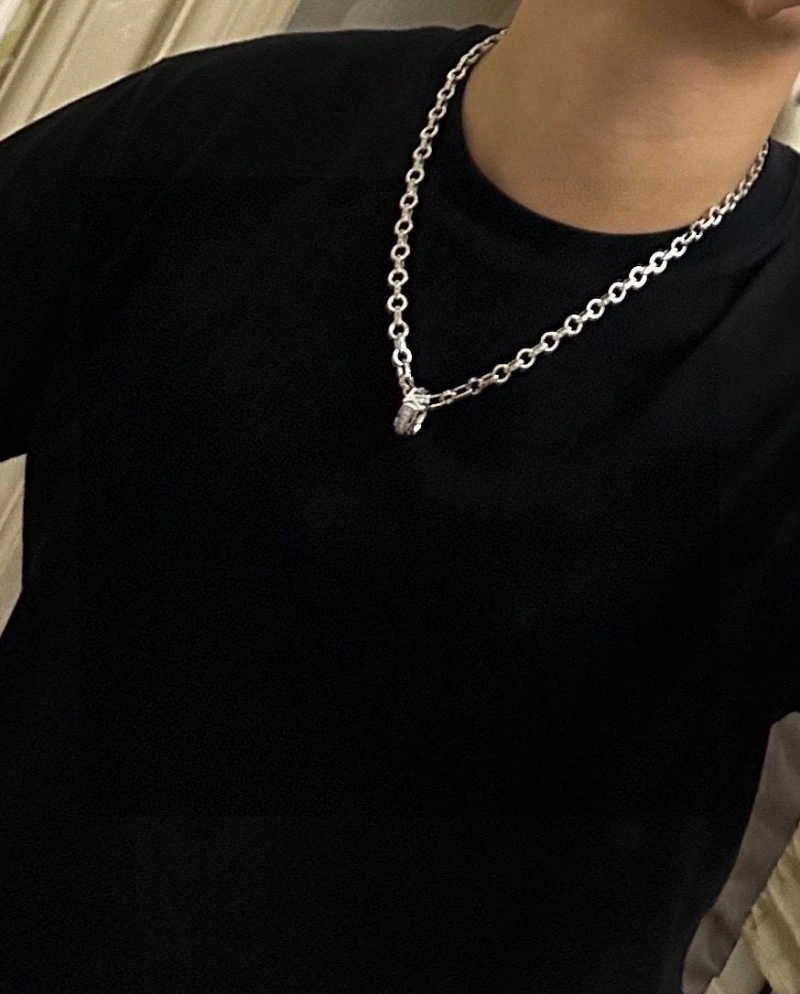 Budget-friendly Louis Vuitton Necklaces