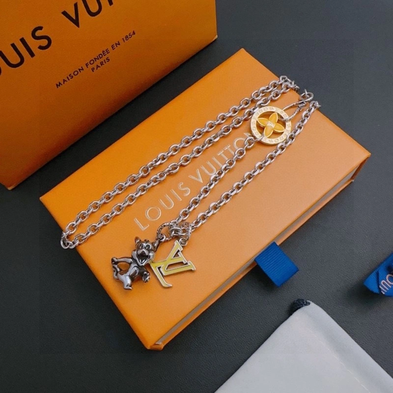 Cut-rate Louis Vuitton Necklaces