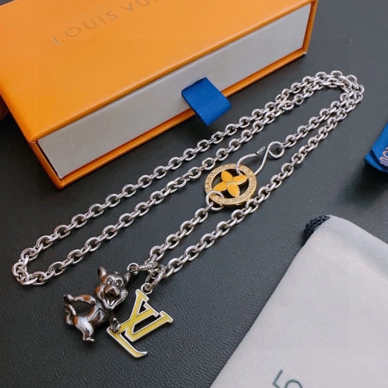 Cut-rate Louis Vuitton Necklaces