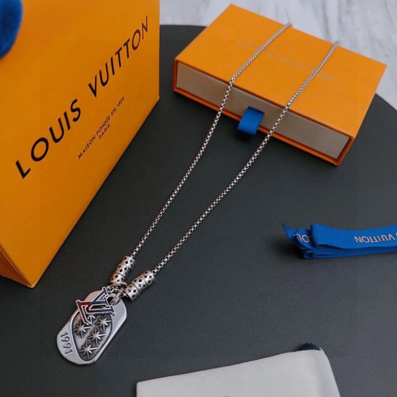 Economical Louis Vuitton Necklaces