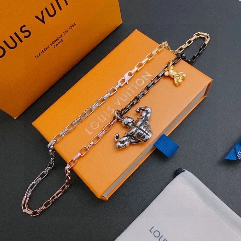 Factory-made Louis Vuitton Necklaces