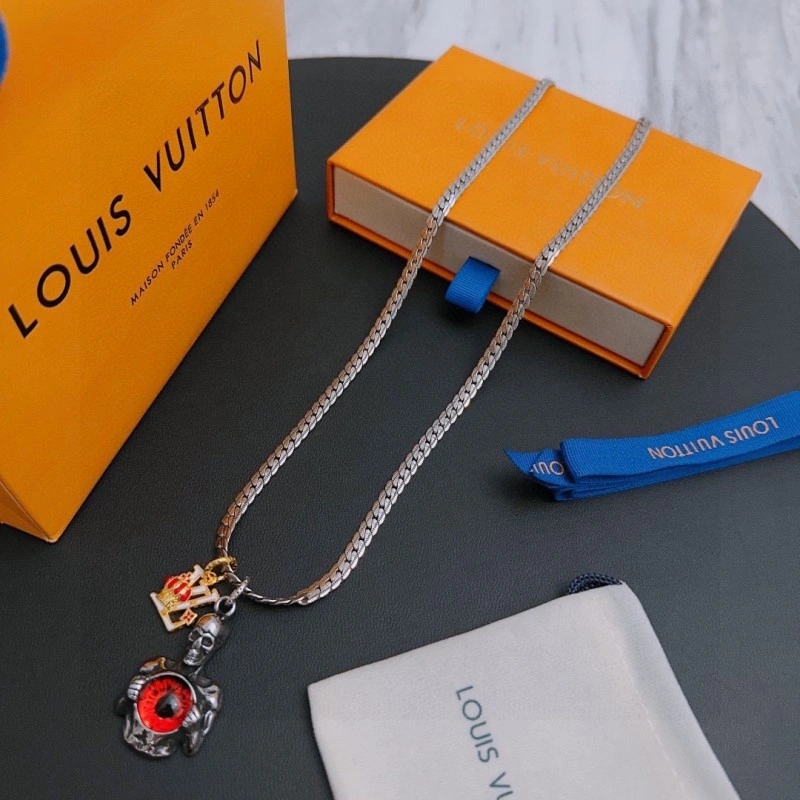 Inexpensive Louis Vuitton Necklaces