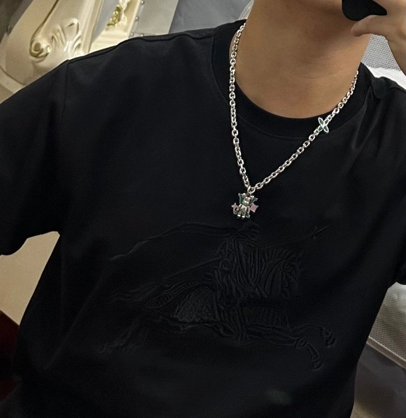 High fidelity Louis Vuitton Necklaces