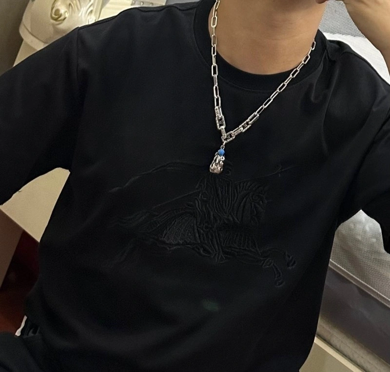 Bargain Louis Vuitton Necklaces