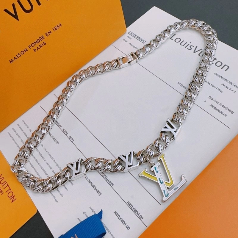 Affordable Louis Vuitton Necklaces