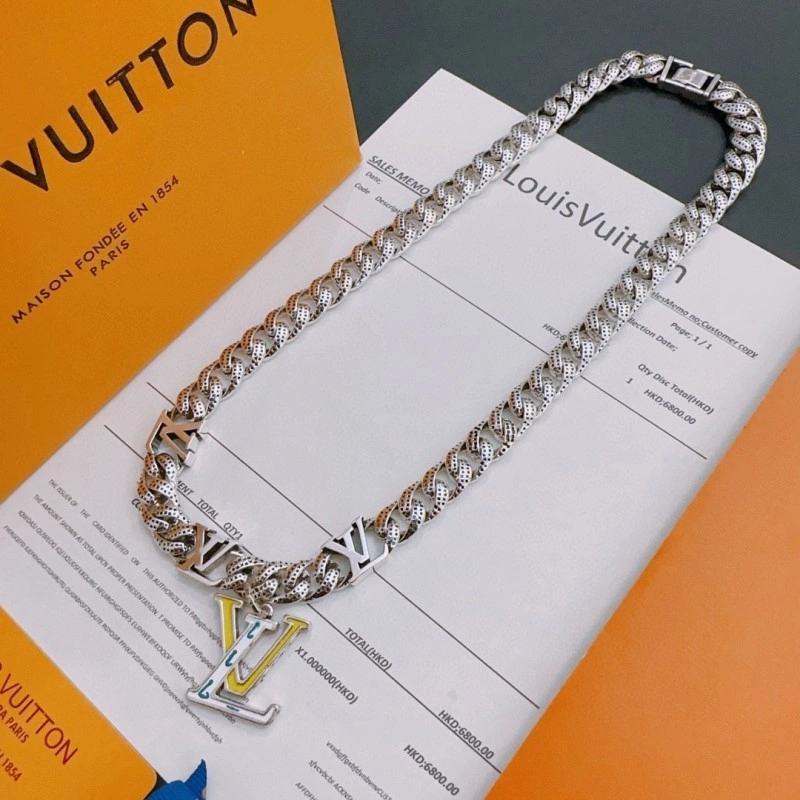 Affordable Louis Vuitton Necklaces