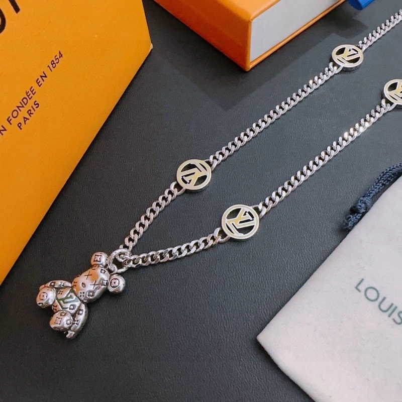 Top match Louis Vuitton Necklaces
