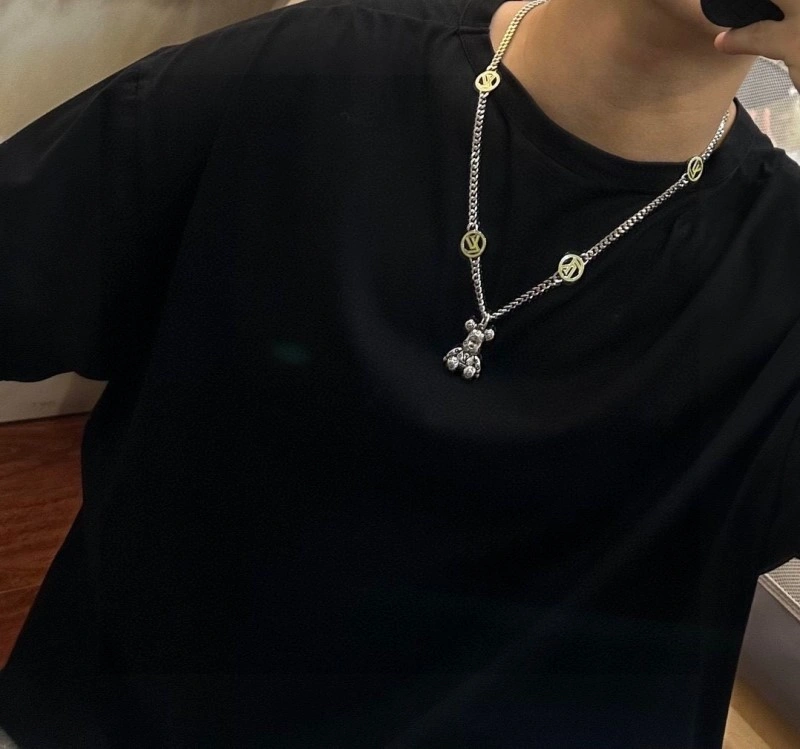 Top match Louis Vuitton Necklaces