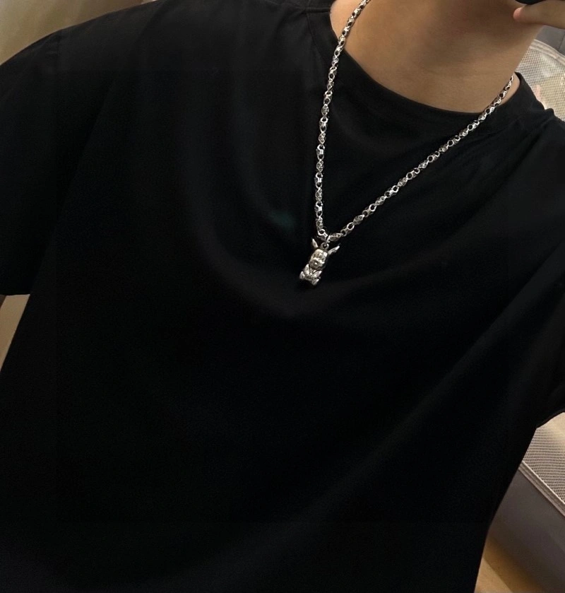 High fidelity Louis Vuitton Necklaces