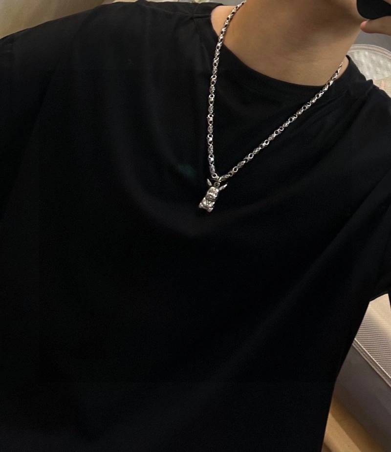 High fidelity Louis Vuitton Necklaces
