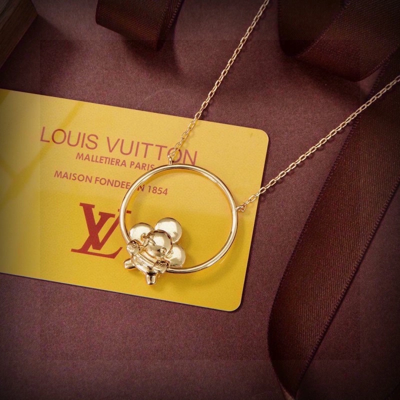 Official Louis Vuitton Necklaces