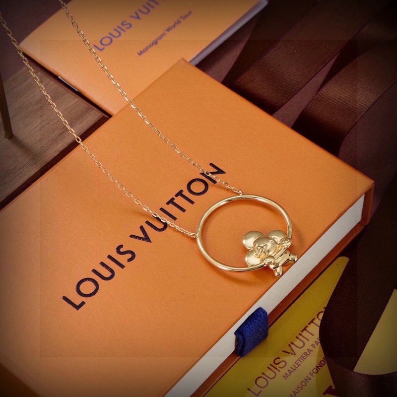 Official Louis Vuitton Necklaces