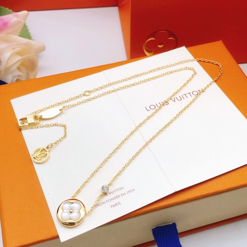 Value-priced Louis Vuitton Necklaces