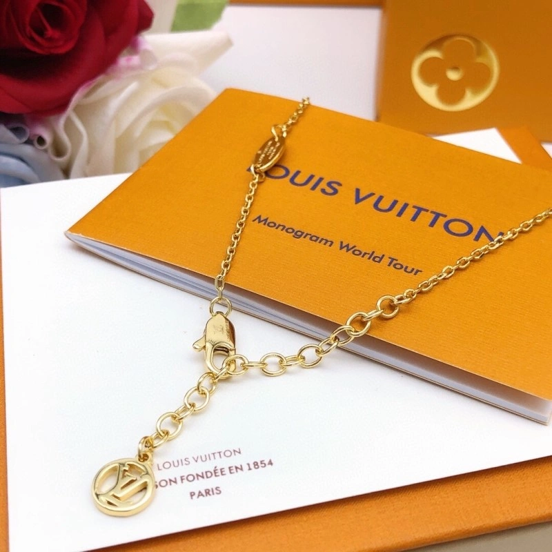Brand-authenticated Louis Vuitton Necklaces
