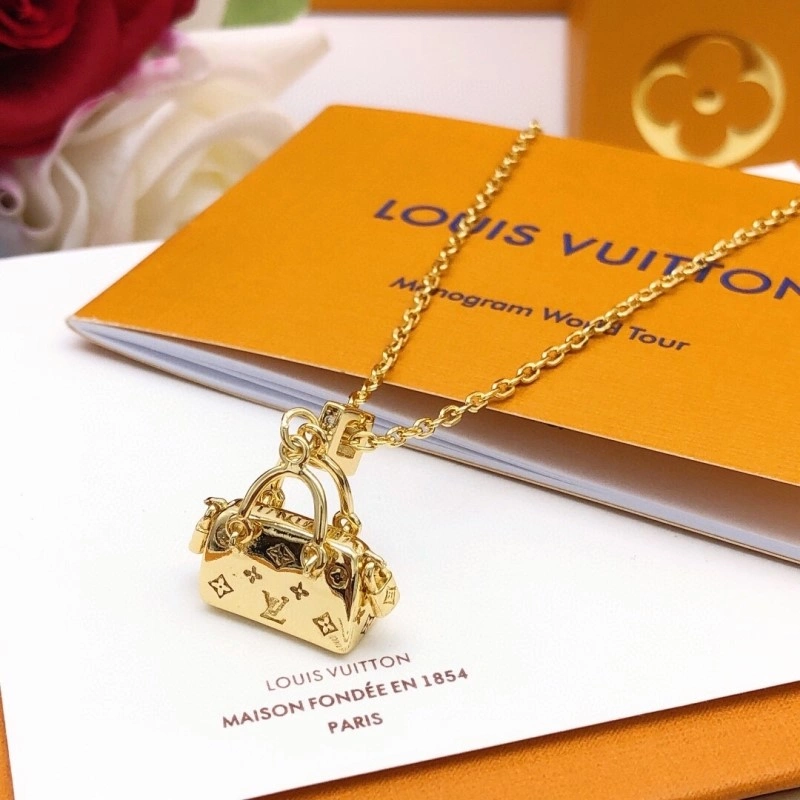 Brand-authenticated Louis Vuitton Necklaces