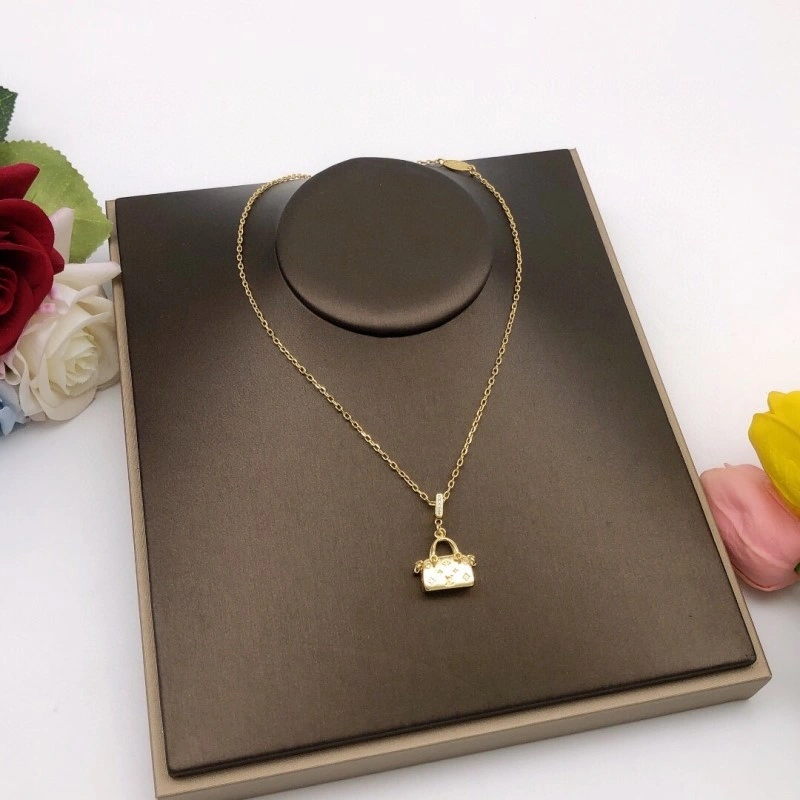 Brand-authenticated Louis Vuitton Necklaces