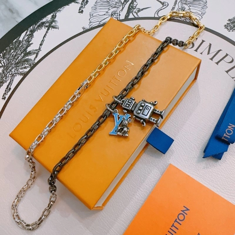 Mirror quality Louis Vuitton Necklaces