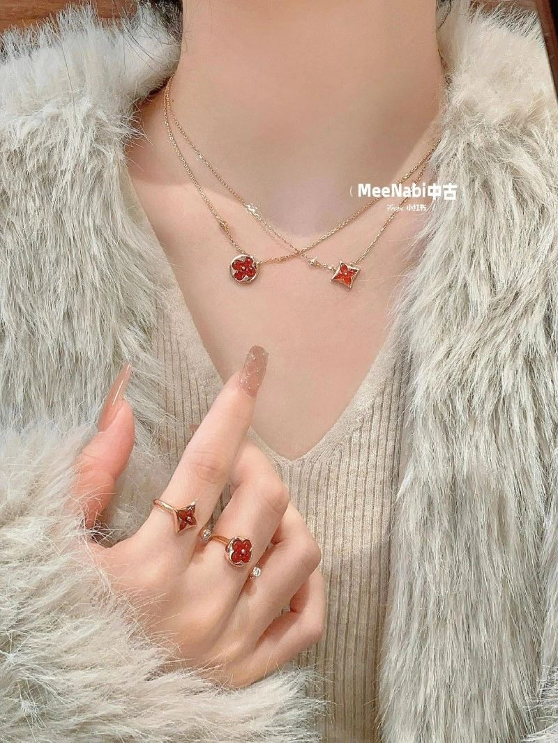 Budget-friendly Louis Vuitton Necklaces