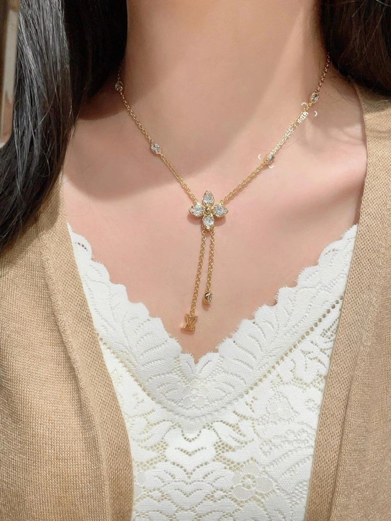 Mirror quality Louis Vuitton Necklaces