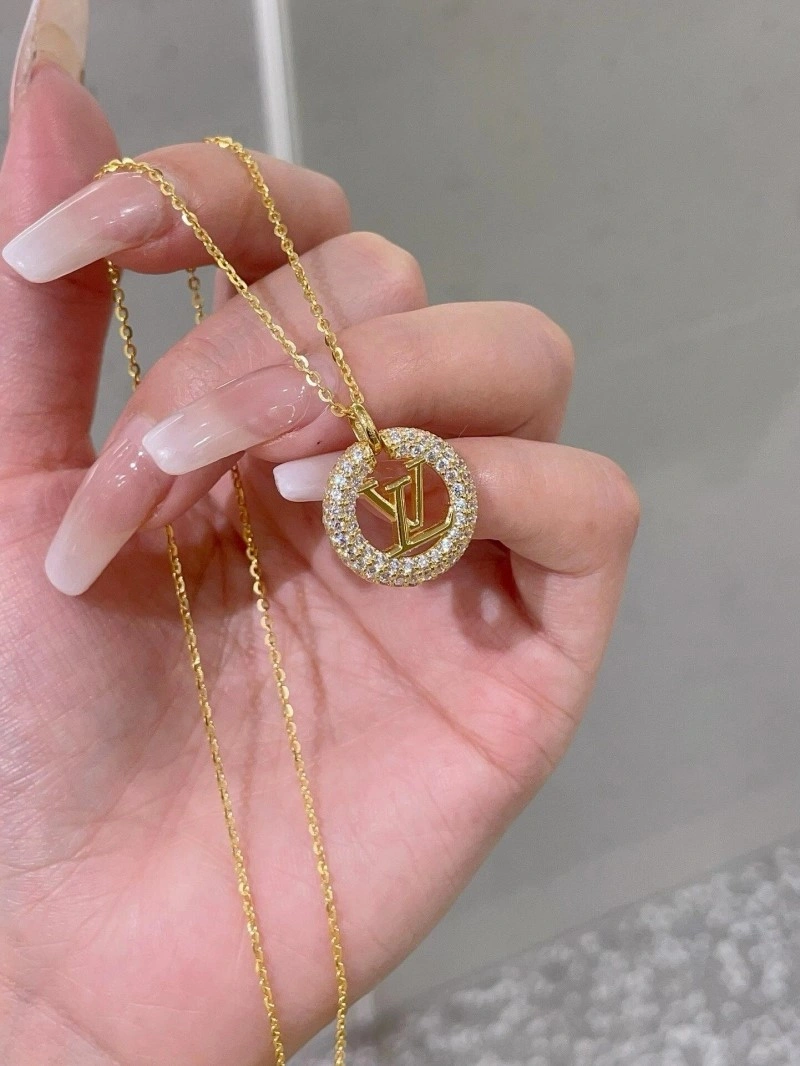 Top match Louis Vuitton Necklaces