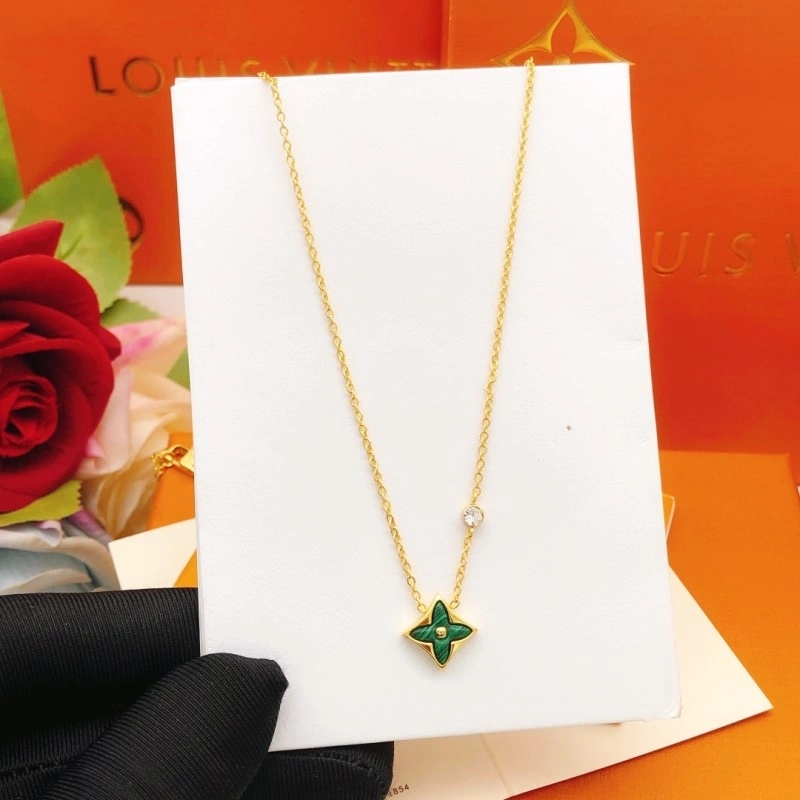 Perfect replica Louis Vuitton Necklaces