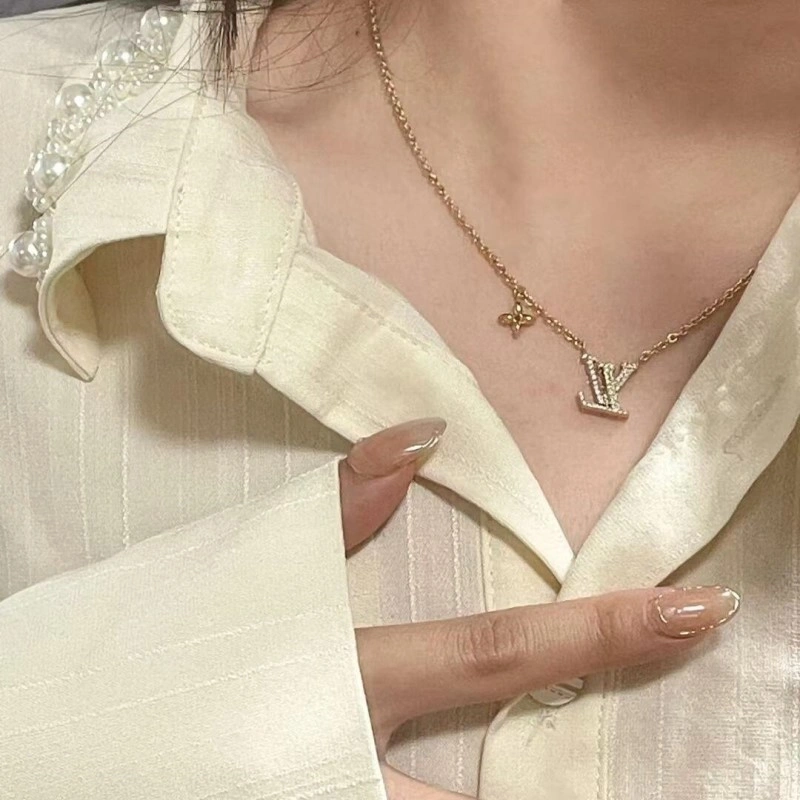 Louis Vuitton Necklaces