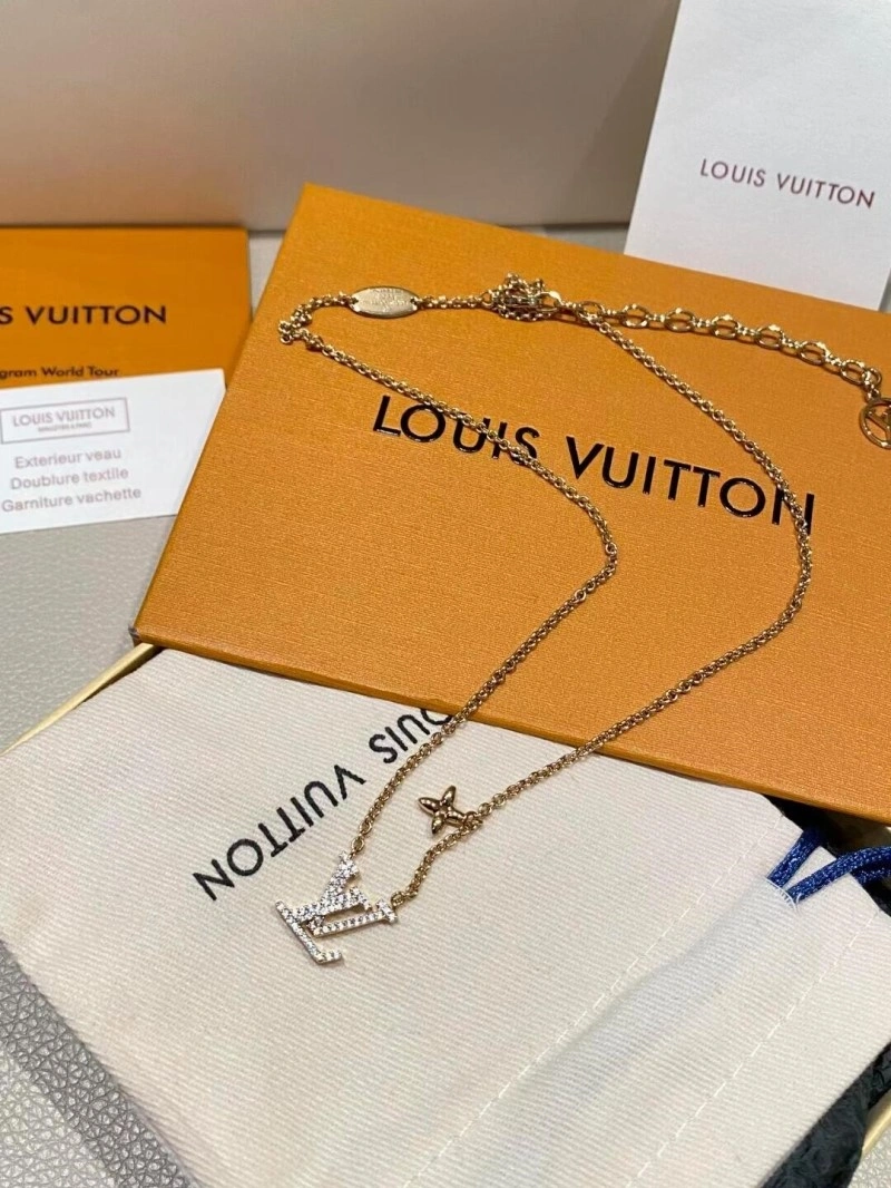 Value-priced Louis Vuitton Necklaces