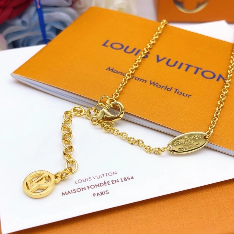 High accuracy Louis Vuitton Necklaces