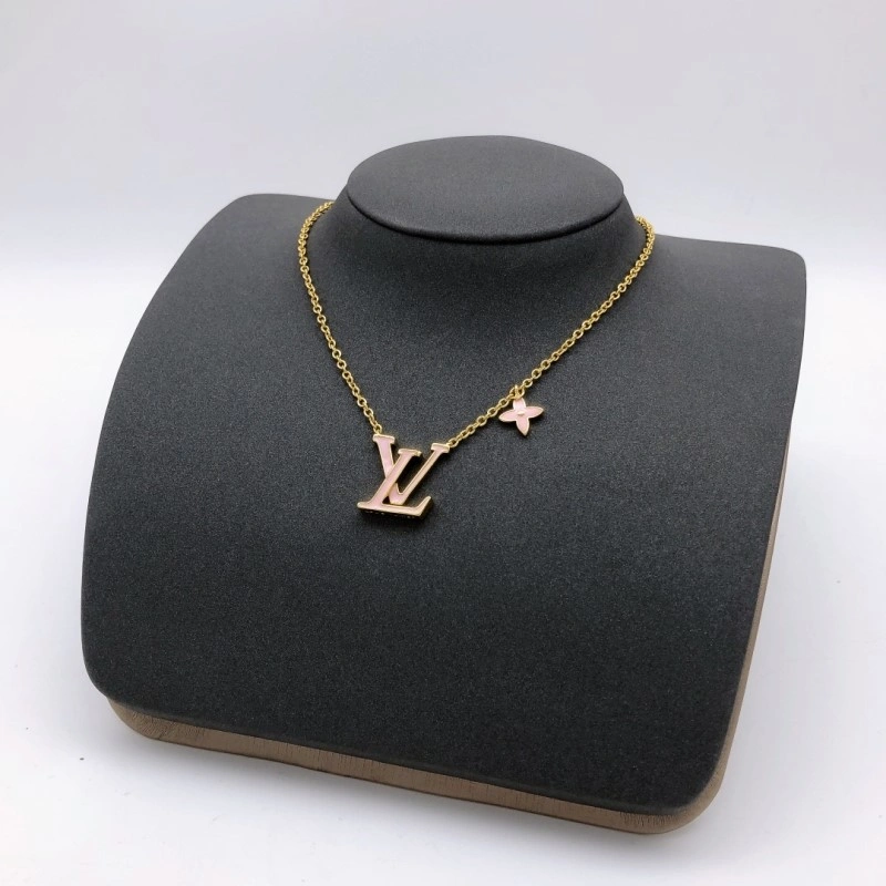 High accuracy Louis Vuitton Necklaces