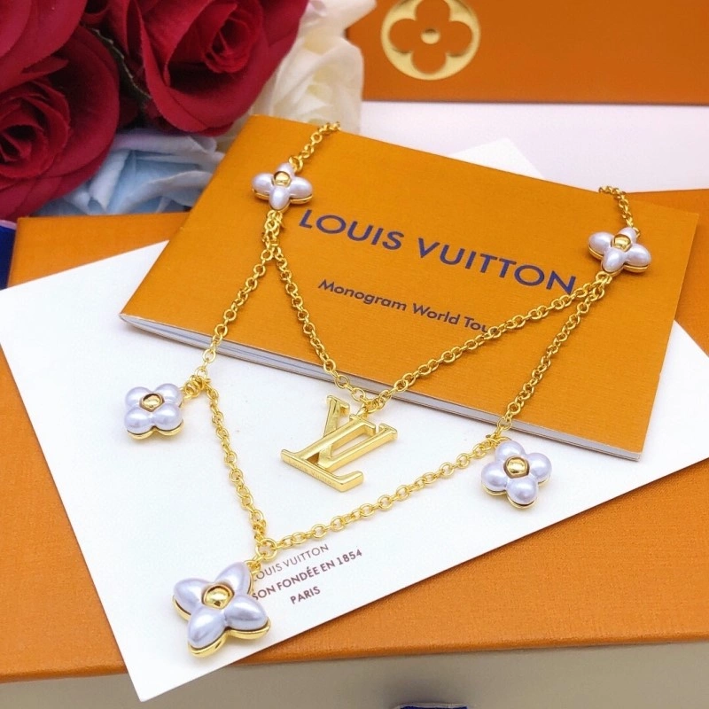 Exact replica Louis Vuitton Necklaces