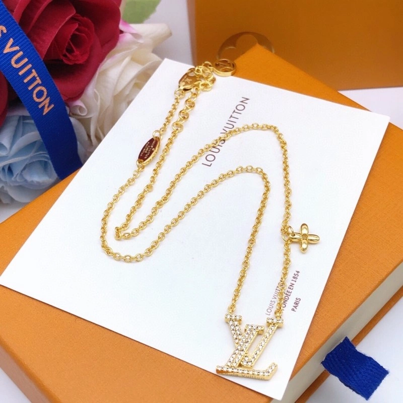 1:1 copy Louis Vuitton Necklaces