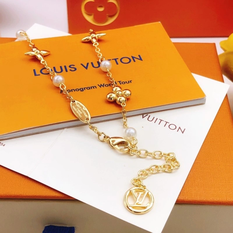 1:1 copy Louis Vuitton Necklaces