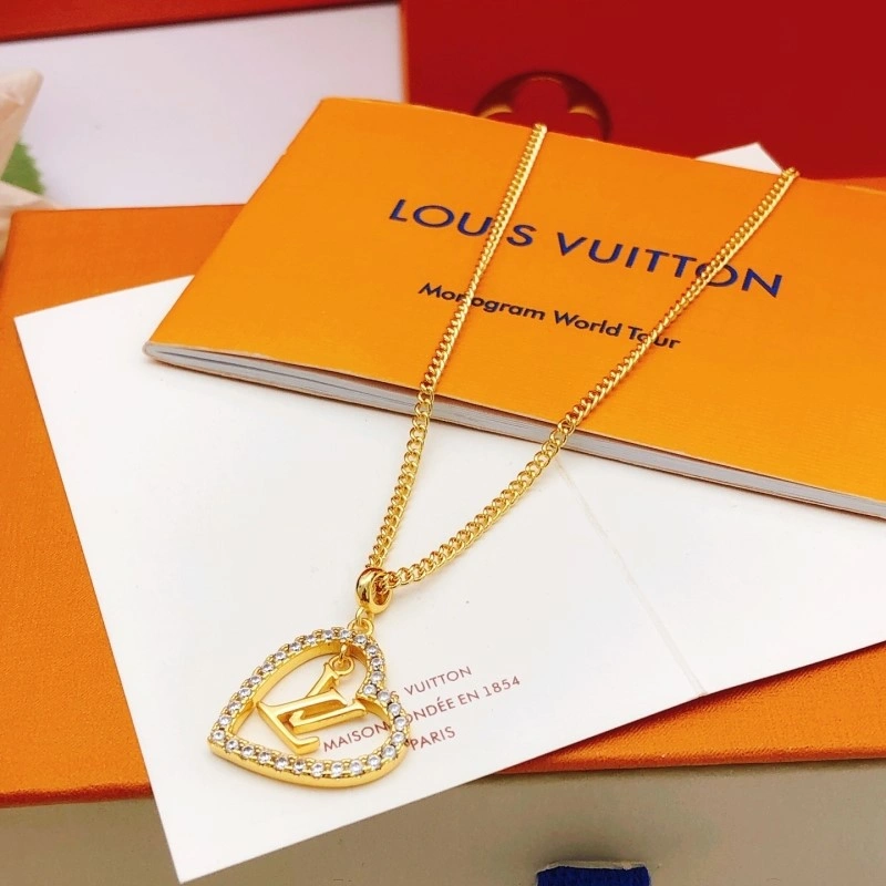 Official Louis Vuitton Necklaces