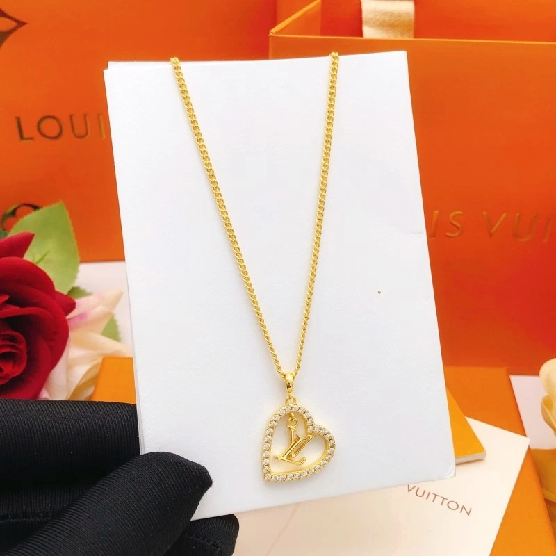 Official Louis Vuitton Necklaces