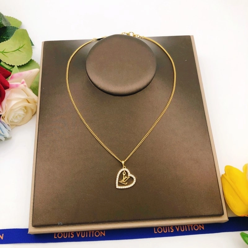 Official Louis Vuitton Necklaces