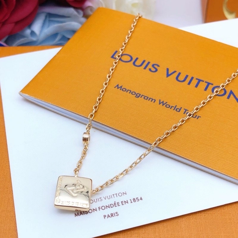 Exact replica Louis Vuitton Necklaces