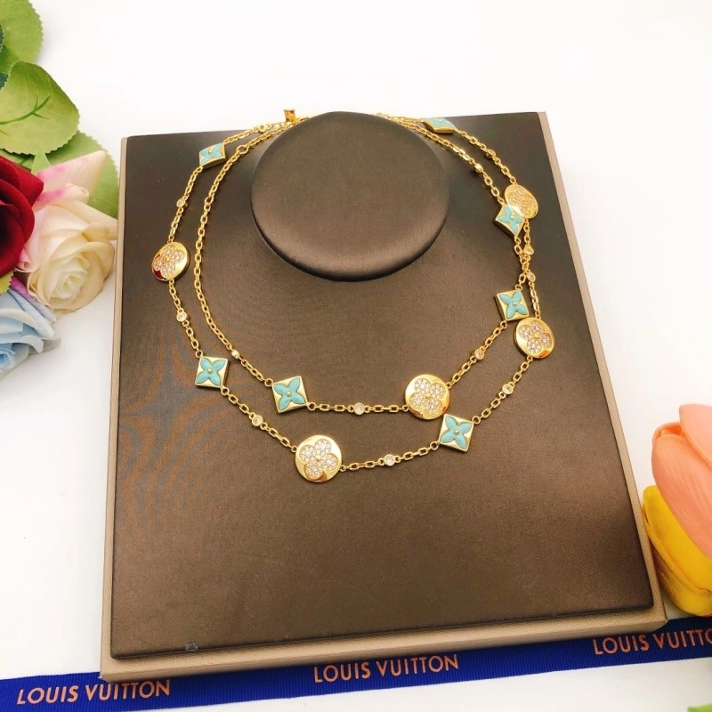 Top mirror Louis Vuitton Necklaces