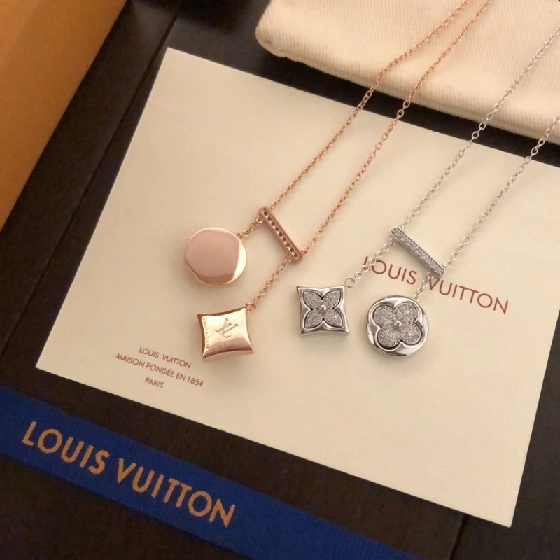 Brand-authenticated Louis Vuitton Necklaces