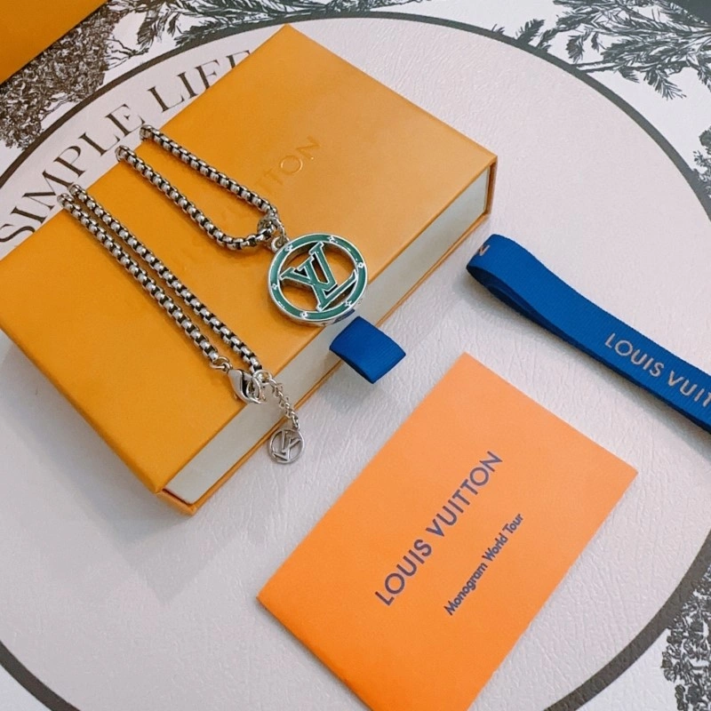 High accuracy Louis Vuitton Necklaces