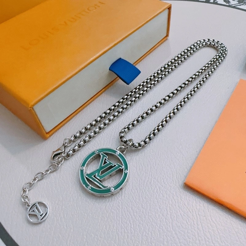 High accuracy Louis Vuitton Necklaces