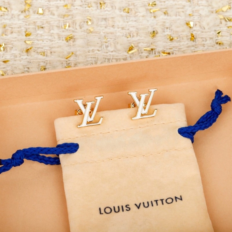 Inexpensive Louis Vuitton Necklaces