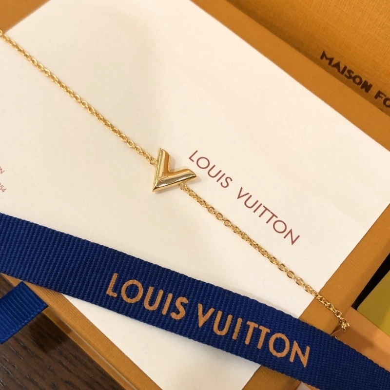Cut-rate Louis Vuitton Necklaces