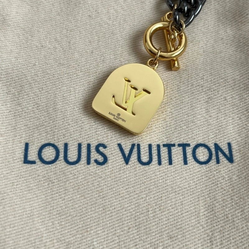 Genuine Louis Vuitton Necklaces