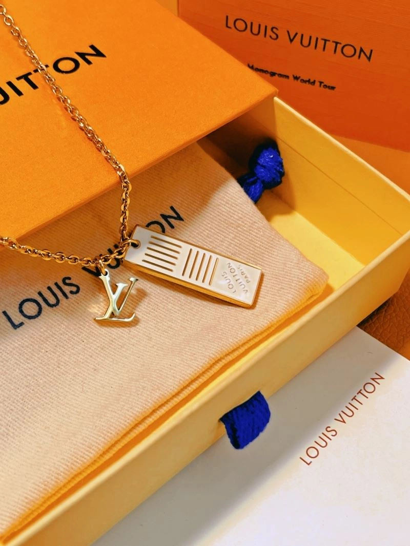 Exact replica Louis Vuitton Necklaces