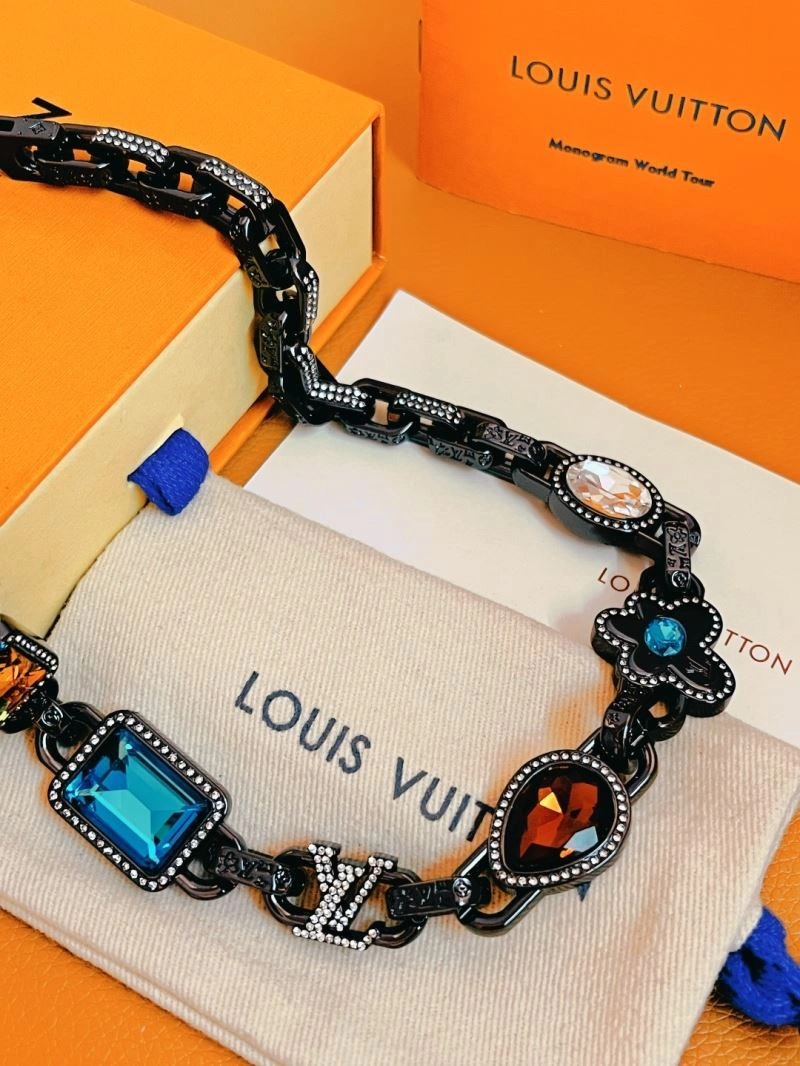 High accuracy Louis Vuitton Necklaces